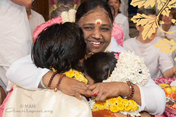 Darshan of Amma - Amma, Mata Amritanandamayi Devi