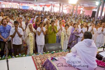 Meaning of Loka Samastha Sukhino Bhavantu